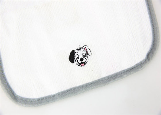 Funky Micro Fiber Baby Bath Wash Cloth , Endurable Baby Animal Bath Towels