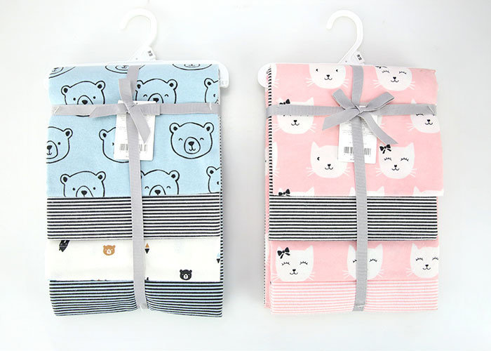 Multi Coloured Baby Warm Outdoor Blanket , Little Baby Blankets Good Air Permeability