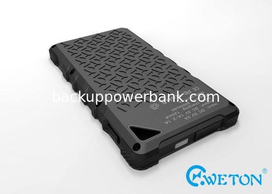 8000mAh 2.1A Portable Solar Power Bank GPS Use High Efficiency supplier
