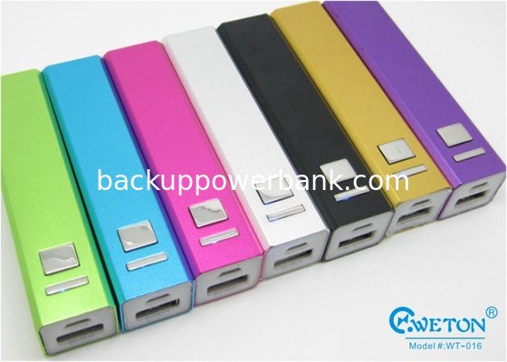 Fashion Red / Green Tablet PC Lipstick Power Bank With Torch 4400mAh supplier