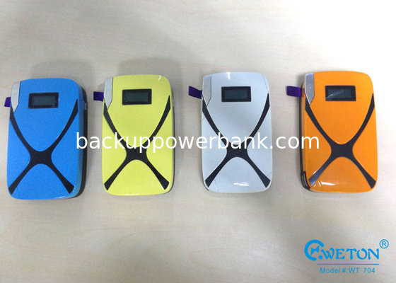 Dual USB Digital Display Car Jump Starter Power Bank Output 12V and 5V 8000mAh supplier