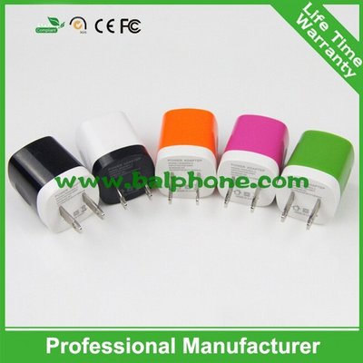 Single USB travel charger for Iphone