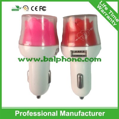Dual car usb charger with rose lighting . 2 USB car charger with rose indicator