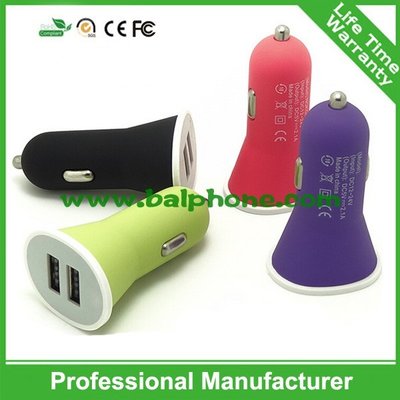 HOT 2.1A output micro usb car charger for samsung /blackberry Dual usb car charger for iph