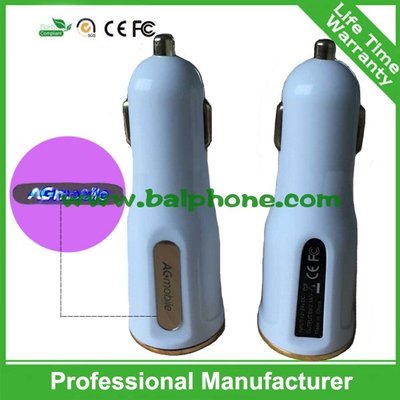 Dual USB car charger with marquee light on logo for smartphone with 2.1A