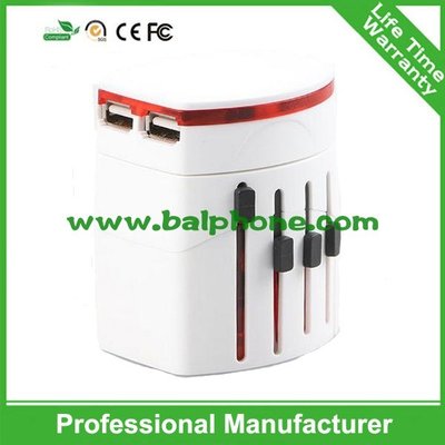 2016 new dual usb universal travel adapter with USA/Australia/Europe/UK worldwide plugs