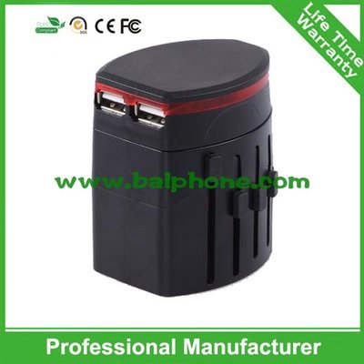 2016 new dual usb universal travel adapter with USA/Australia/Europe/UK worldwide plugs