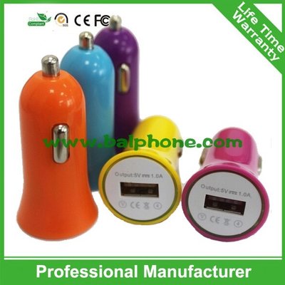 Single USB small horn car charger