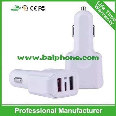 Fireproof Private new mould car charger type-C Quick car charger 2 USB 3 usb car charger
