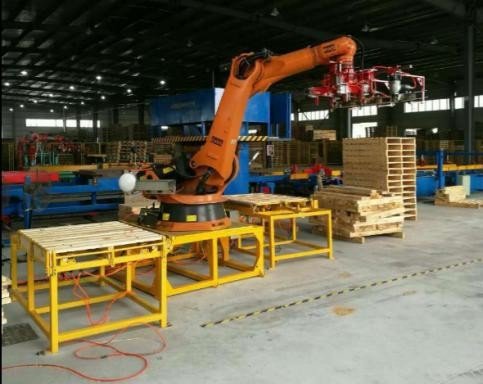 Robot Pallet Nailing Machine