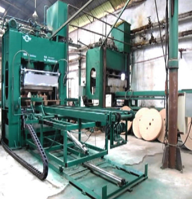 Formed Wood Sawdust Pallet Making Machine