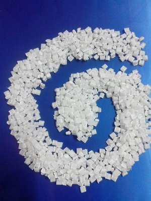 25kgs White masterbatch Slipping Anti-lock Antistatic masterbatch supplier