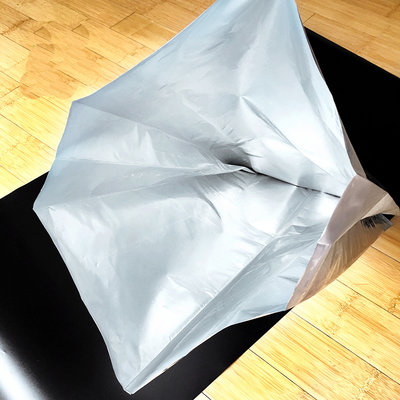 Custom logo printed plastic bag Aluminum foil packaging back sealing bag for industry storage supplier