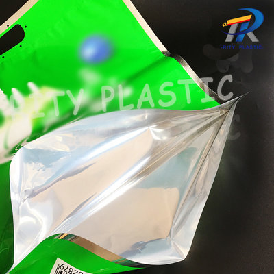 VmPET Aluminum water packaging bag 8 liters liquid plastic bag with portable handle supplier