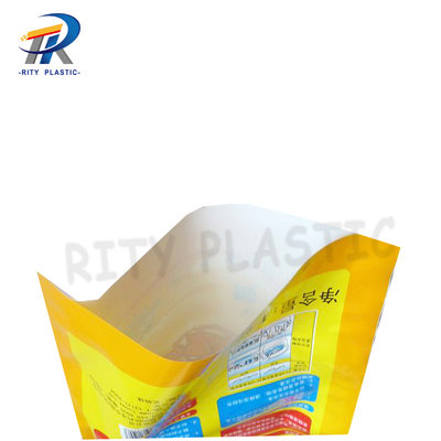 Customized Logo Printed Big Plastic Laundry Detergent Washing Powder Packaging Bag with portable handle supplier