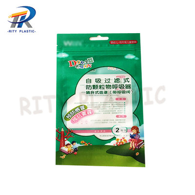 Customized printing heat seal facial mask plastic packaging bags zipper plastic packaging with portable handle supplier