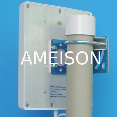 806-960MHz 7dBi Directional Flat Panel Antenna Waterproofing And Anticorrosion Ability