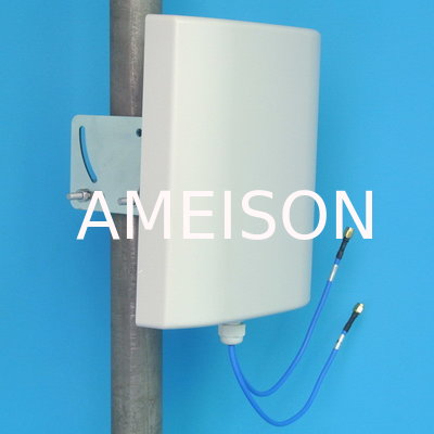 Broadband Outdoor MIMO 3g 4g LTE Flat Panel Antenna Dual Polarized 1.8-2.7GHz 9dBi