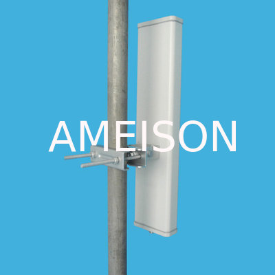 Directional Base Station Panel Antenna 2.4ghz 15dBi 65 Degree Vertical Polarized