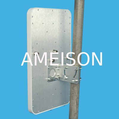 High Gain Four Element MIMO WiFi Antenna , Directional Panel 2x2 MIMO 2.4ghz Antenna
