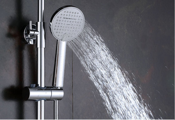 Modern Water Saving Bathroom Shower Set Rainfull Adjustable Height