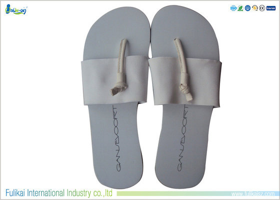 White Nonslip Disposable Flip Flops With Elastic Cord Strap For Bathroom
