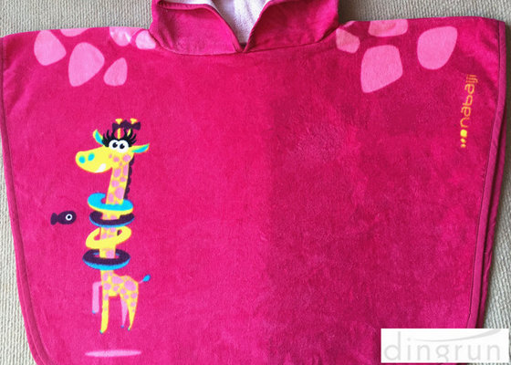 Easy Clean Customized Hooded Beach Towels Pink For Birthday / Holiday