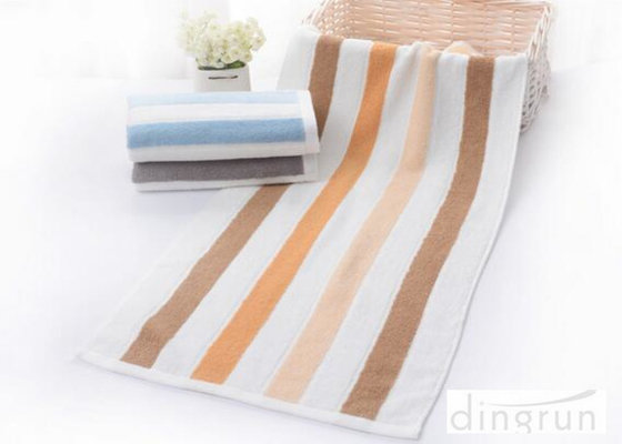 Soft Touch Fadeless Sports Gym Towels , Eco - Friendly Athletic Cooling Towel 35*95cm