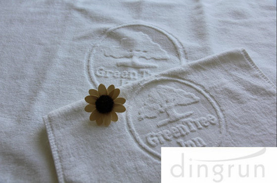 380gsm Premium Custom Embroidered Bath Towels Durable Without Harmful Chemicals