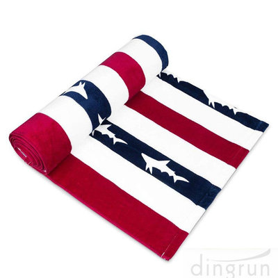 Striped Extra Large Beach Towels Soft / Plush 100 % Cotton Material Light  Weight