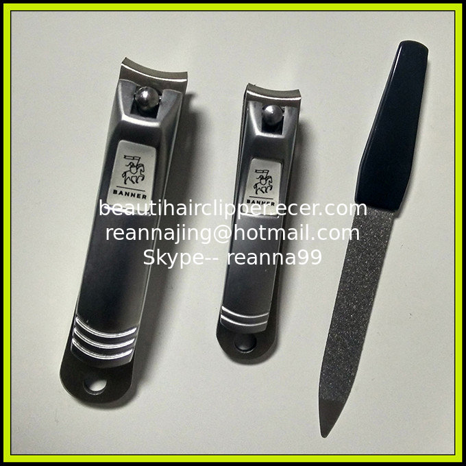 OEM Band Alloy Stainless Steel Nail Clippers Set in Steel Box With PP Nail File