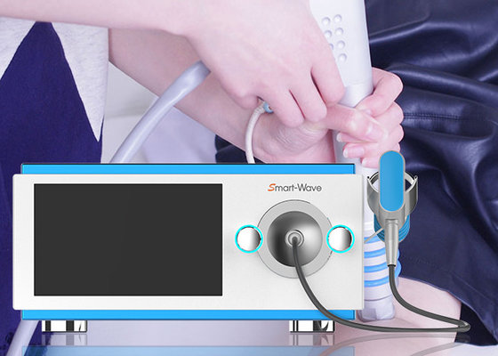 physiatrist use BS-SWT5000 Lumsail shock wave device for Patellar tendinopathy supplier