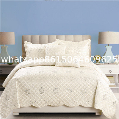 Embroidery Quilts with Sequins Brushed Microfiber Fabric Filling Polyester