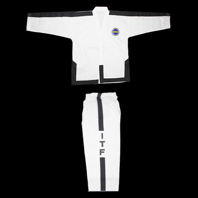 Shoulder srtip ITF master Taekwondo uniform striped ITF TKD uniform Taekwondo Gi for master 4-6 dan supplier