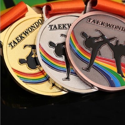 China supplier professional customised award zinc alloy sport medals custom die cast spin medals taekwondo/karate/judo supplier