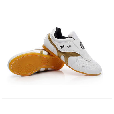 Taekwondo shoes Sports shoes Martial arts shoes Imitation ox-tendon sole Good breathability and flexibility supplier