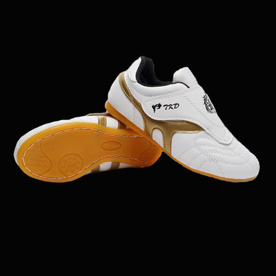 Taekwondo shoes Sports shoes Martial arts shoes Imitation ox-tendon sole Good breathability and flexibility supplier