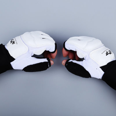 KTA Approved New designed hand guard takewondo hand protector supplier