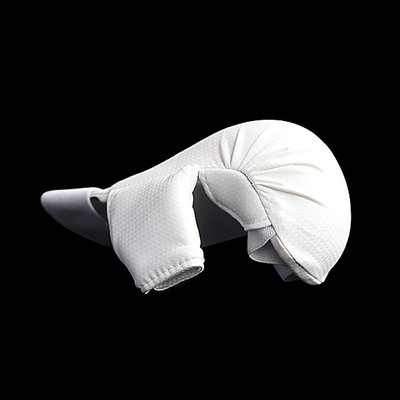 Karate sparring gear karate gloves with thumb supplier