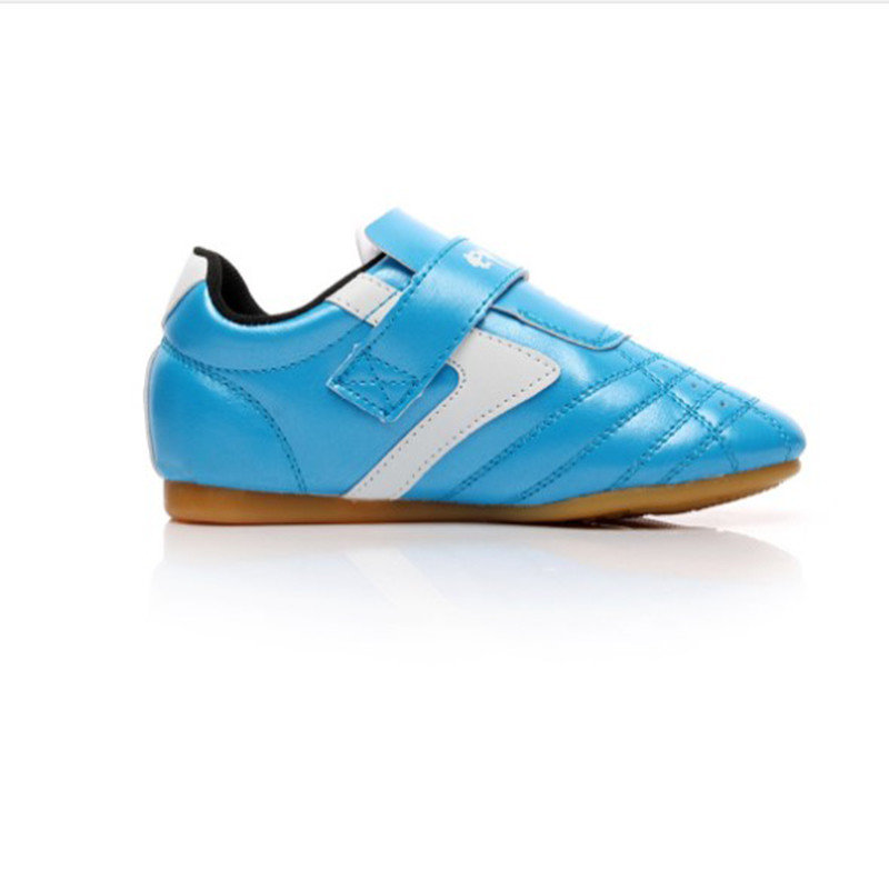 Martial Arts white leather taekwondo shoes  Ridge pattern design Colour white blue red size 27-45 for adult and children supplier