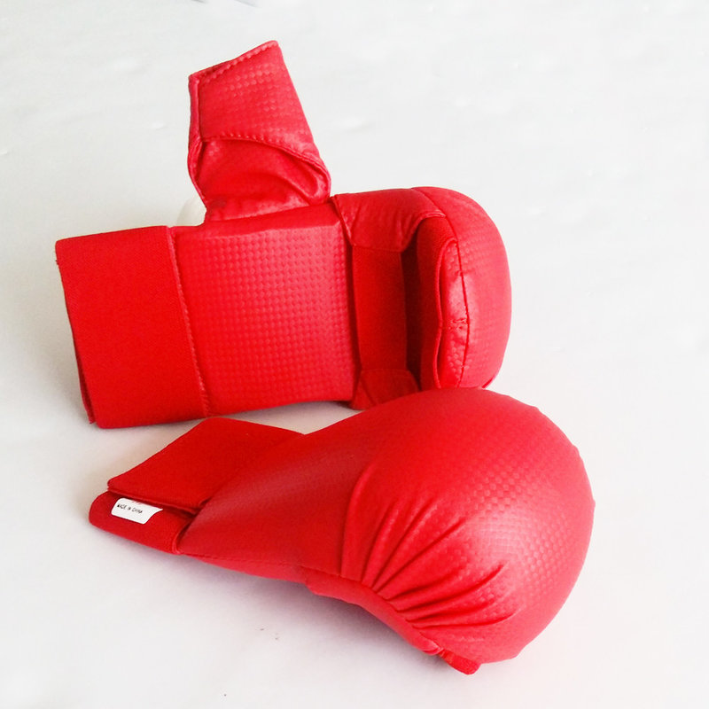Professional Karate Training Mitts Karate Gloves With Thumb supplier