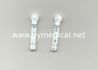 China Disposable sterile white flat blood lancet supplier