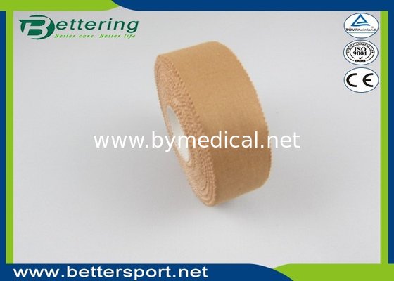 2.5cmx13.7m Latex free zinc oxide athletic rigid strapping tape rayon sport tape to limit joint movement supplier