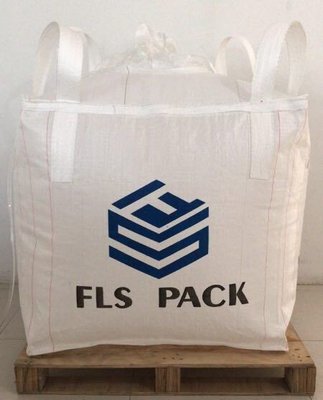 China Humidity Resistant Big Bulk Bag , 1 Ton Storage Bags For Chemicals Goods supplier