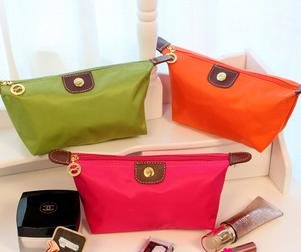Simplestyle Fashion Dumpling shape Cosmetic Bag