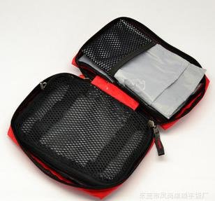 nonwoven,woven,cotton red color Medical first aid bag,medicine bag for outdoor