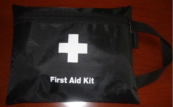 professional manufacturer of first aid kit for car use