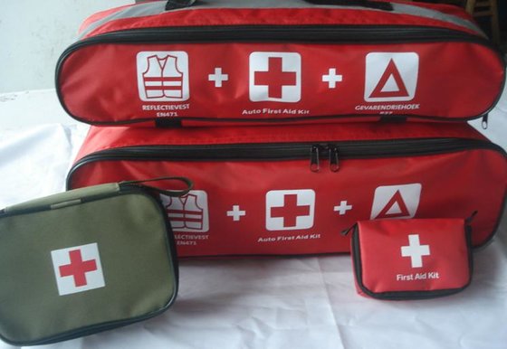car first aid bag, car first aid kid, roadside car emergency kit