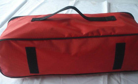 car first aid bag, car first aid kid, roadside car emergency kit