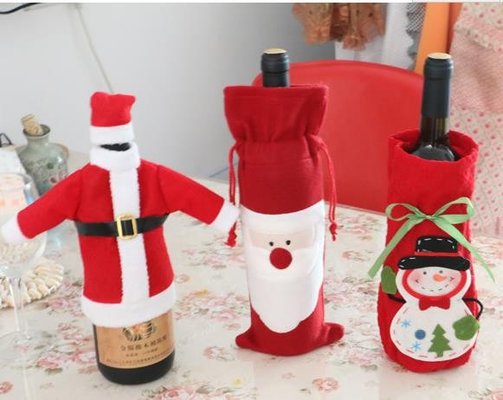 delicate Christmas red wine bottle cover
